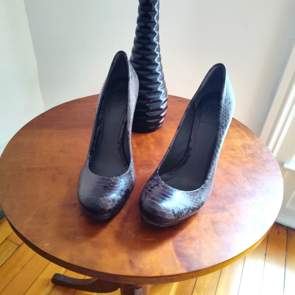 Tory Burch Jude Platform Stiletto Heels In Snake - Gem